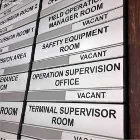 Aluminium Slider Office Room Door Sign DOR-823 – sign96